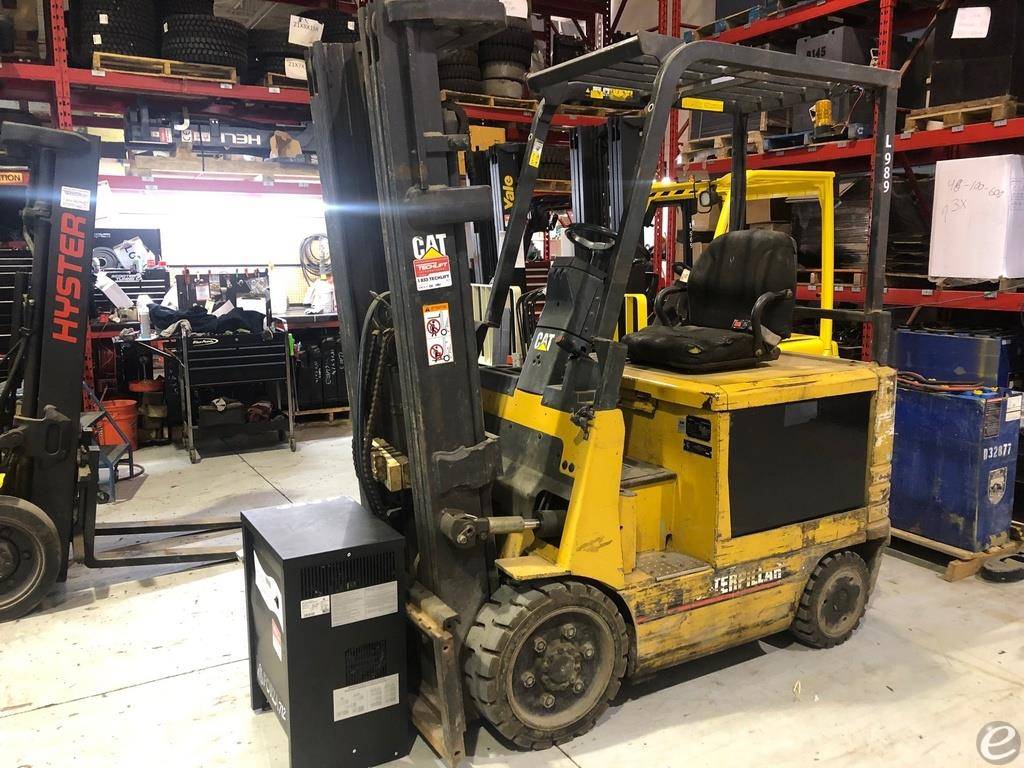 2001 Electric Cat 2EC25 Electric 4 Wheel Sit Down