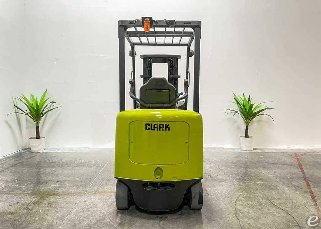 1987 Electric Clark Forklifts ECG25 - 123Forklift