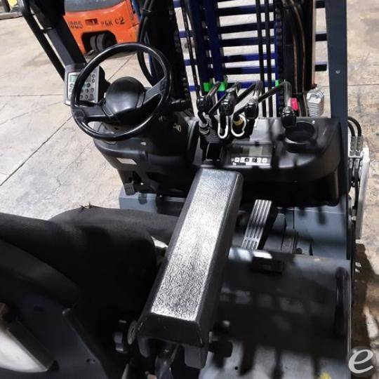 2016 Electric Toyota 8FBCU32 Cushion Tire 4 Wheel Sit Down (Indoor ...