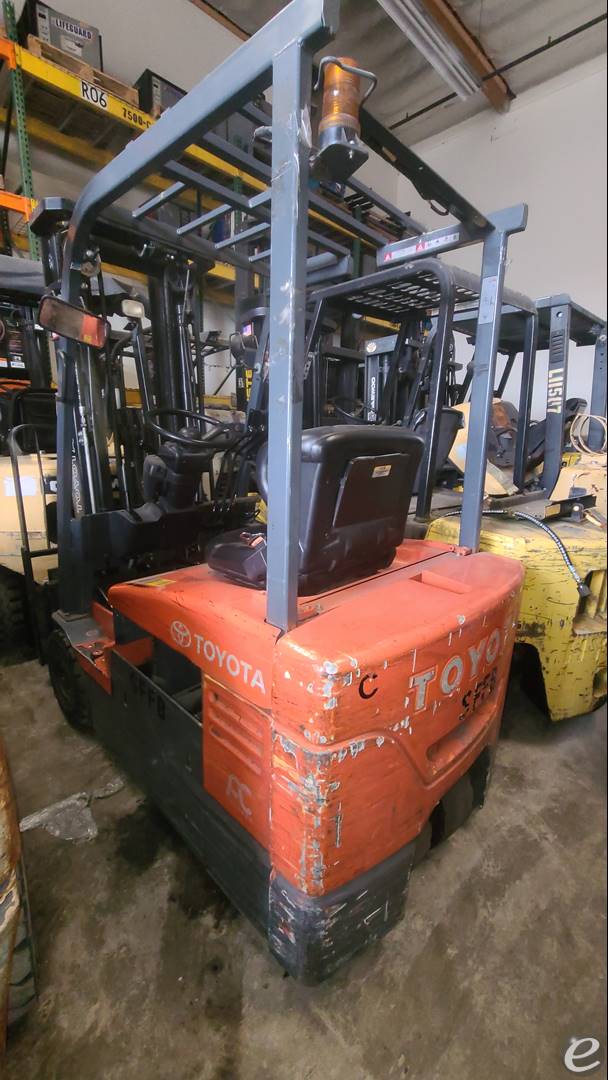 2009 Electric Toyota 7FBEU18 Electric 3 Wheel Sit Down