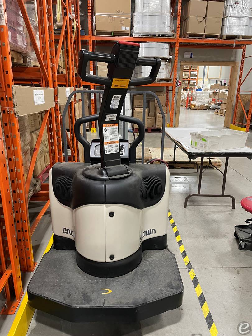 2014 Electric Crown PE4500-80 Electric Walkie/Rider Pallet Jack