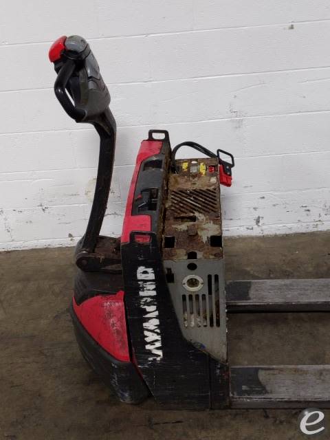 2017 Electric Raymond 8210 Electric Walkie Pallet Jack