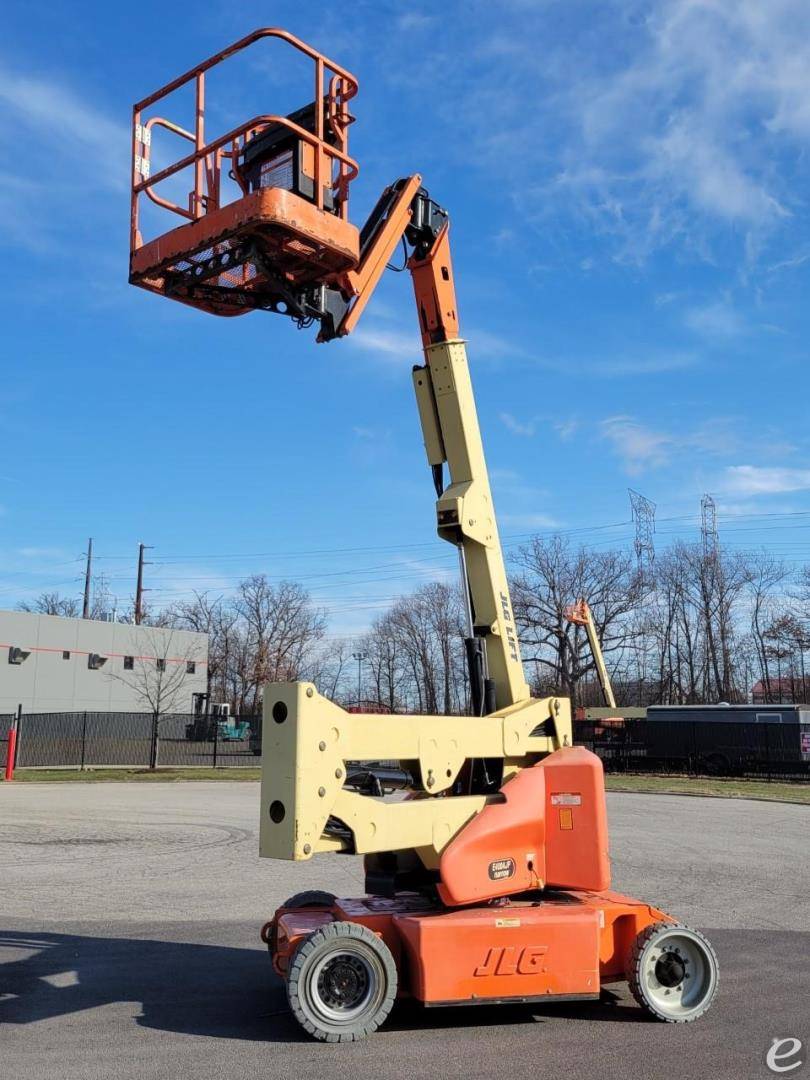 2012 Electric JLG E400AJPN Articulated Boom