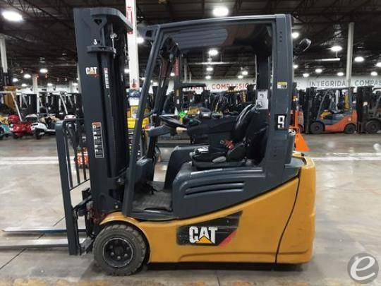 2018 Electric Cat 2ET4000 Electric 3 Wheel Sit Down