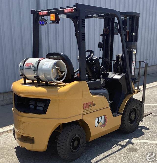 2018 LP Gas Cat GP25N5 Pneumatic Tire 4 Wheel Sit Down