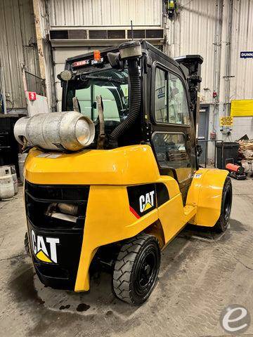 2018 LP Gas Cat GP40N1 Pneumatic Tire 4 Wheel Sit Down