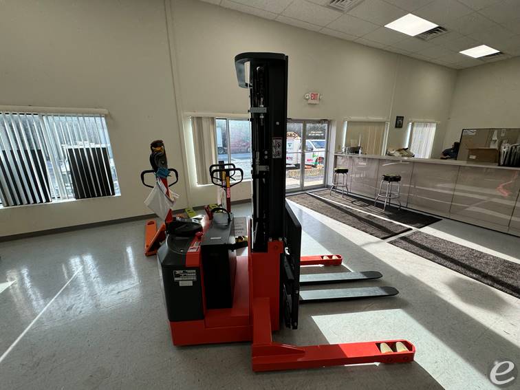 2023 Electric Linde Electric Walkie Straddle Stacker | Eliftruck