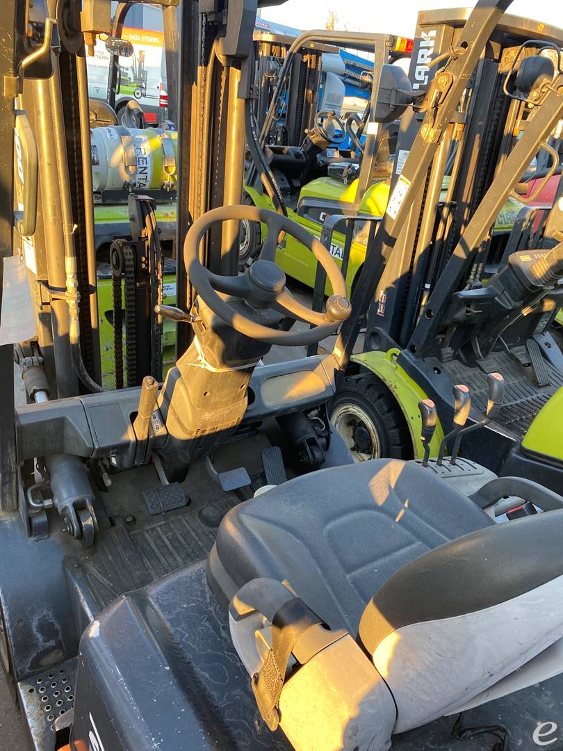 2012 LP Gas Doosan G25E-5 Pneumatic Tire 4 Wheel Sit Down