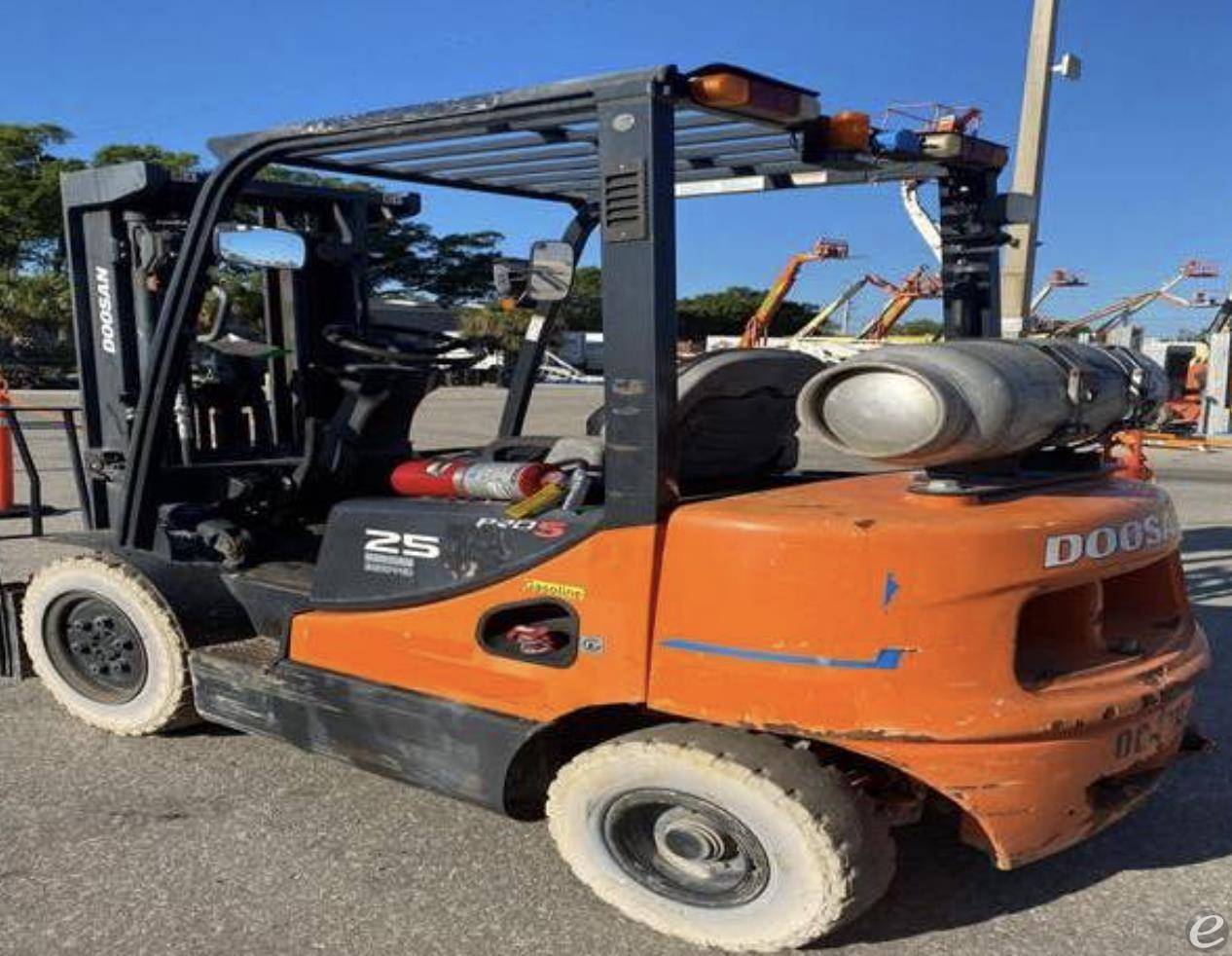 2017 Doosan G25P-5 Pneumatic Tire 4 Wheel Sit Down