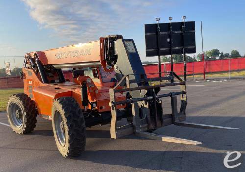 2018 Diesel Skytrak Telehandlers 8042 - 123Forklift