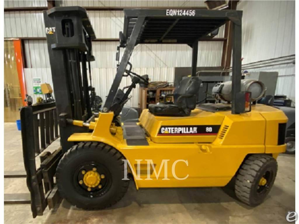 Cat GP40_MC Pneumatic Tire 4 Wheel Sit Down