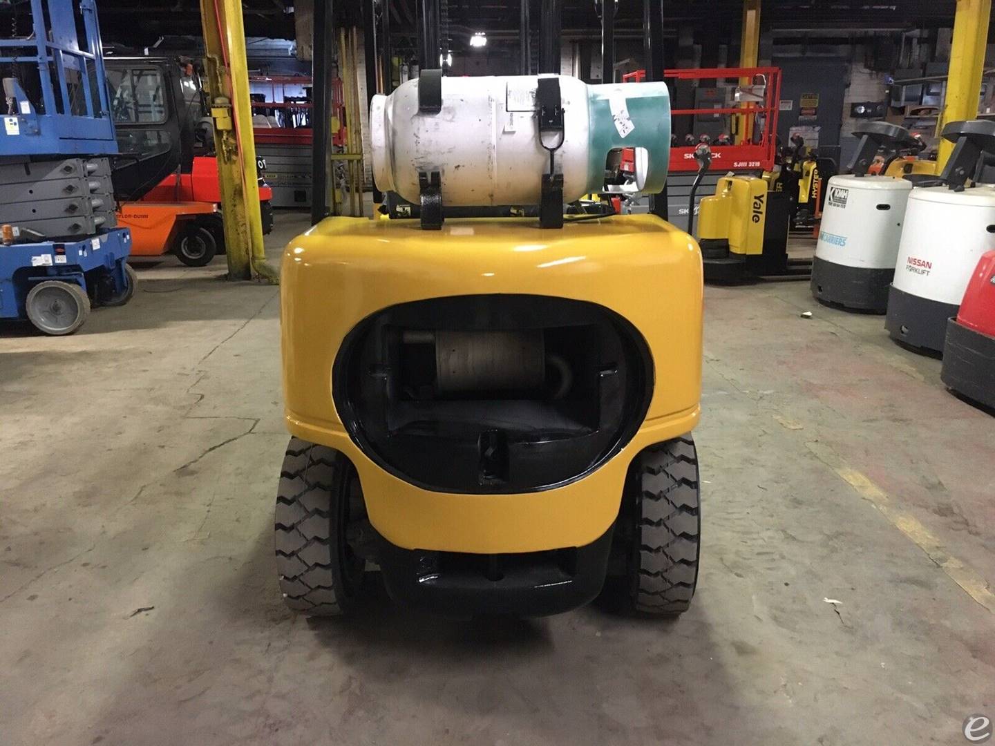 2001 LP Gas Cat GP30K Pneumatic Tire 4 Wheel Sit Down