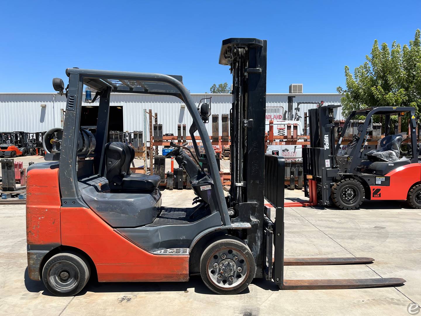 2015 LP Gas Toyota Sit Down Rider 8FGCU30 - 123Forklift