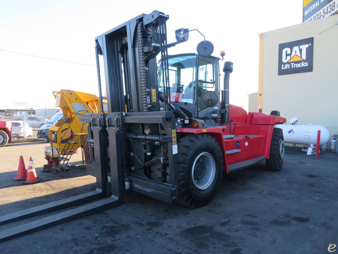 2019 Diesel Kalmar DCG250-12LB Pneumatic Tire 4 Wheel Sit Down