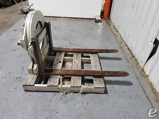 Cascade Rotator (Rotating Forks) | Eliftruck