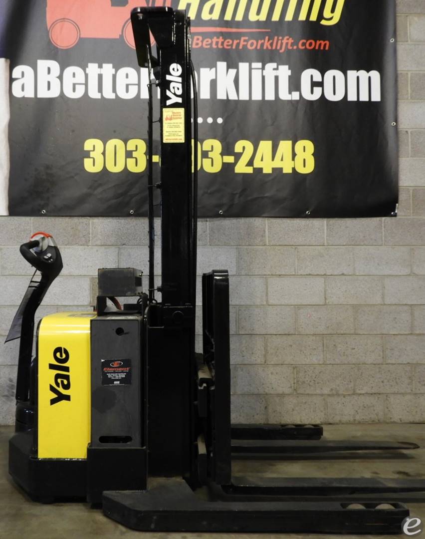 2010 Electric Yale Electric Walkie Straddle Stacker | Eliftruck
