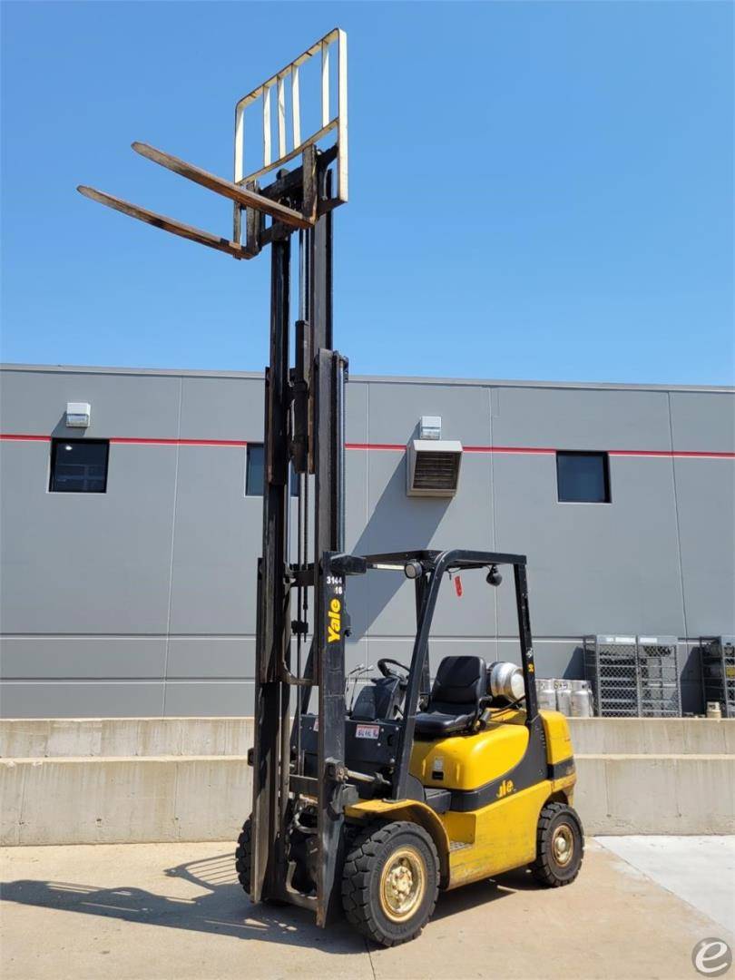2018 LP Gas Yale GLP050MX Pneumatic Tire 4 Wheel Sit Down