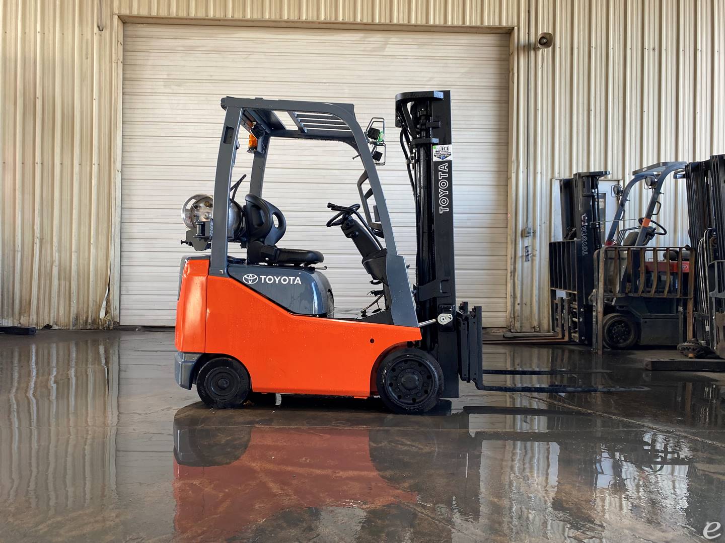 2014 LP Gas Toyota 8FGCU15 Cushion Tire 4 Wheel Sit Down (Indoor Warehouse)
