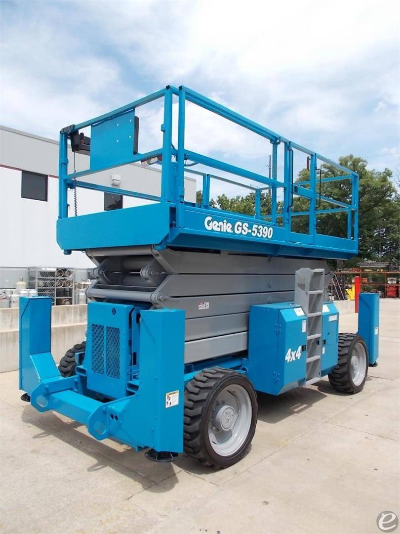 2006 Unavailable Genie Scissor Lifts GS5390RT - 123Forklift