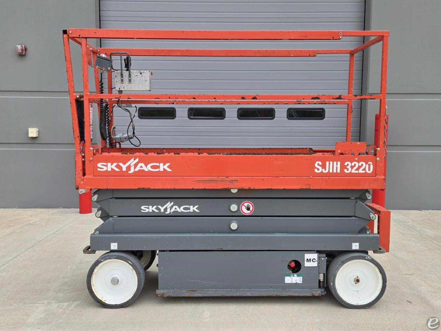 2018 Electric Skyjack Scissor Lifts SJIII3220 - 123Forklift