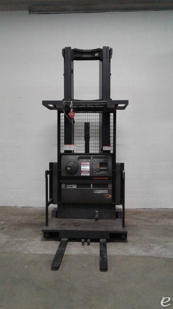 2005 Electric Crown Electric Order Picker | Eliftruck