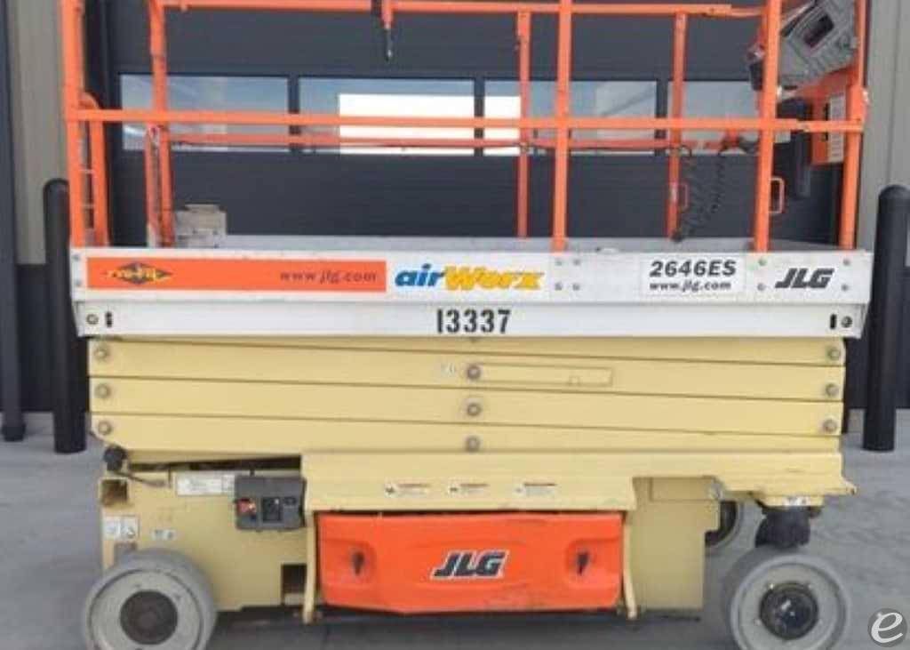 1999 Electric JLG Scissor Lifts 2646E2 - 123Forklift