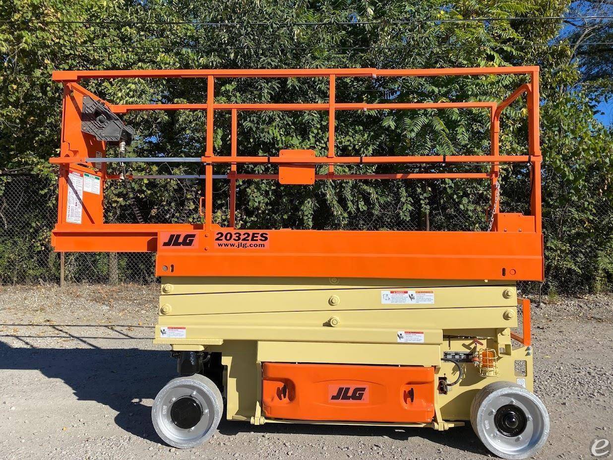 2015 Electric JLG Scissor Lifts 2032ES - 123Forklift