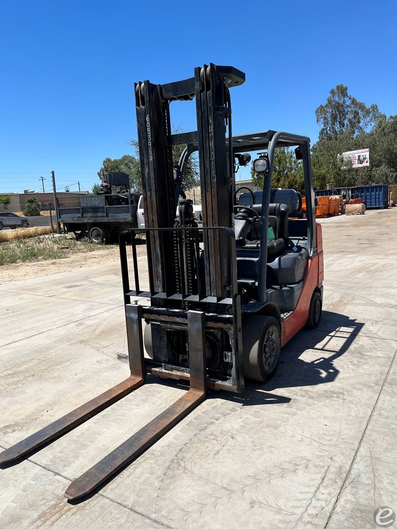2015 LP Gas Toyota Sit Down Rider 8FGCU30 - 123Forklift