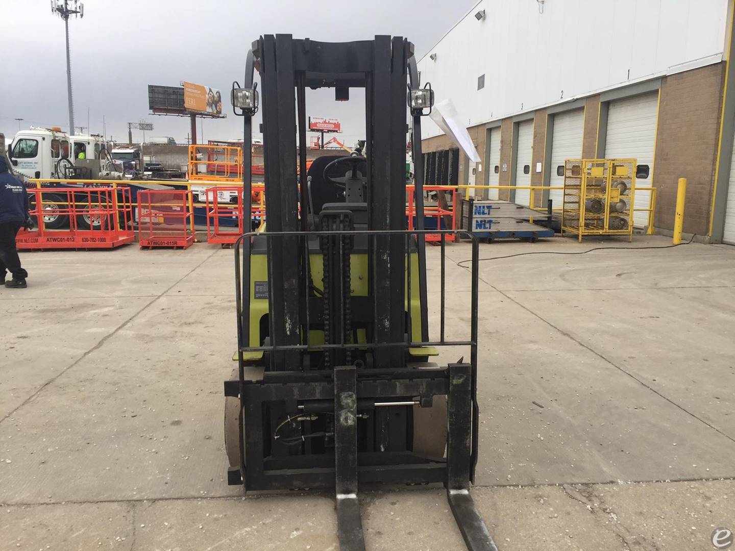 2012 Electric Clark ECX30 Electric 4 Wheel Sit Down