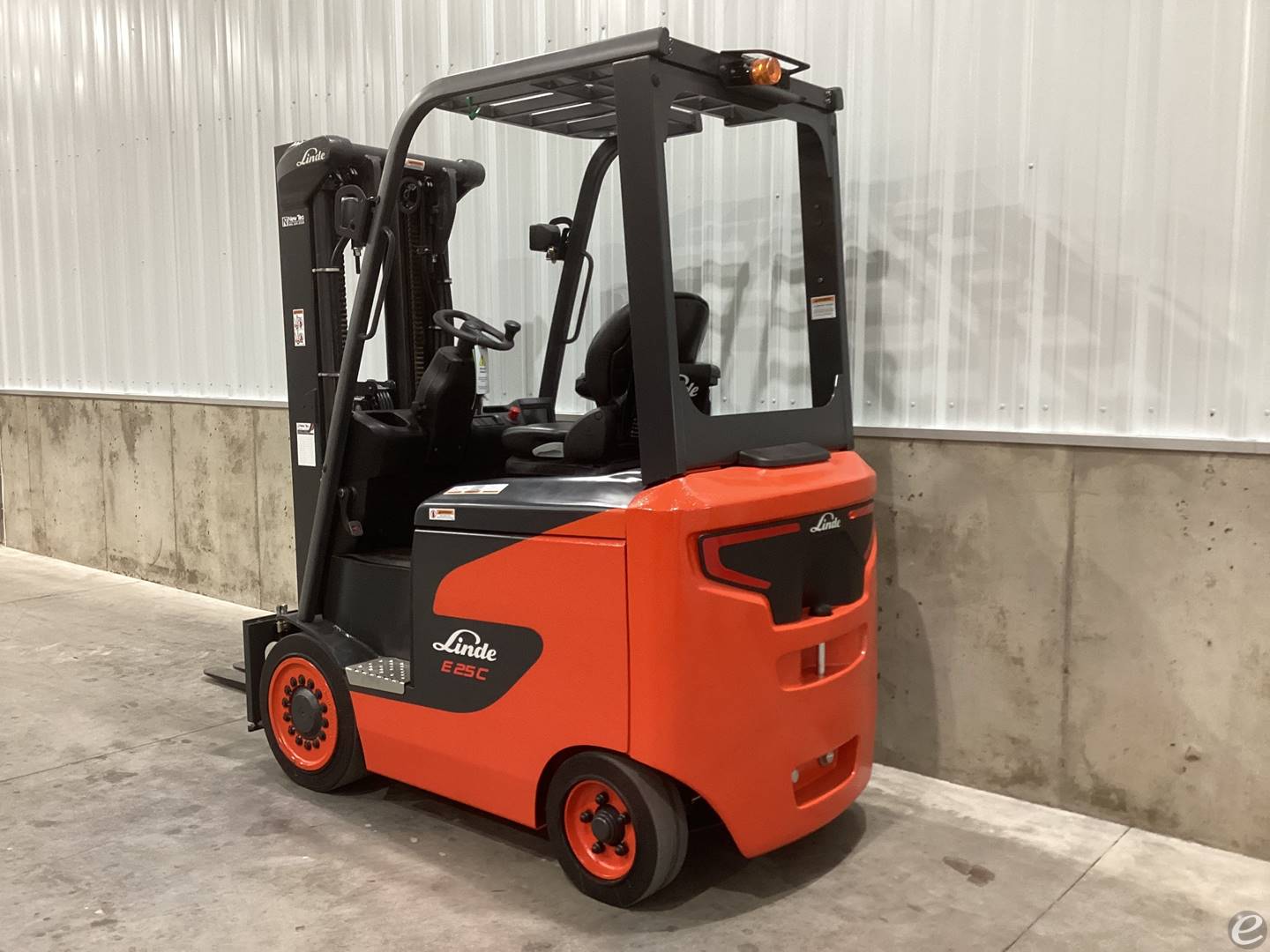 2023 Electric Linde E25C Electric 4 Wheel Sit Down