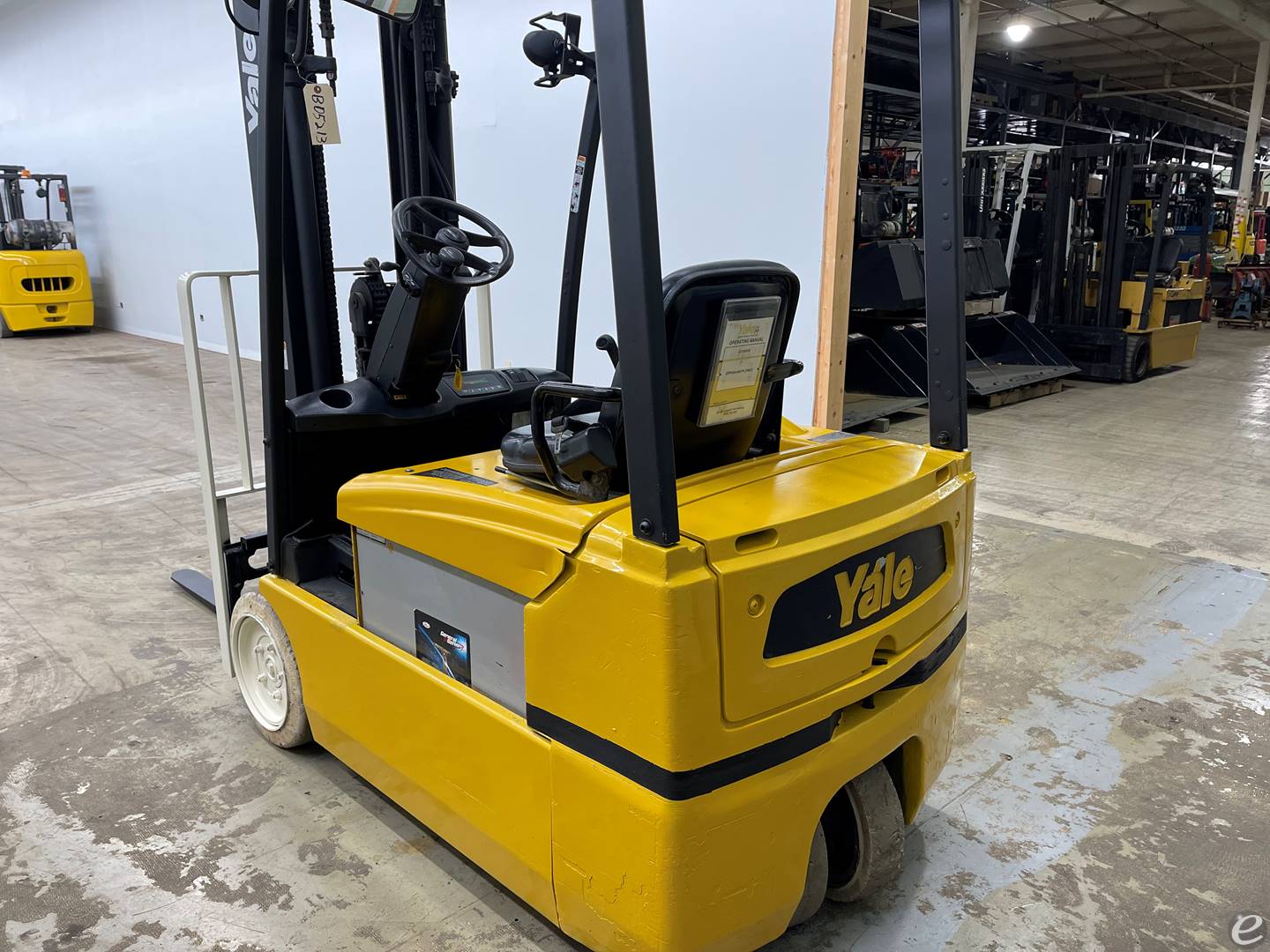 2009 Electric Yale ERP040 Electric 3 Wheel Sit Down