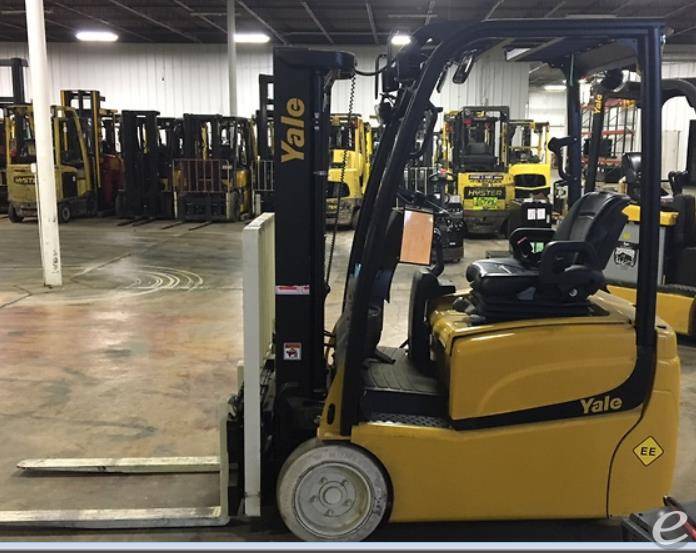 2015 Electric Yale ERP030VT Electric 3 Wheel Sit Down