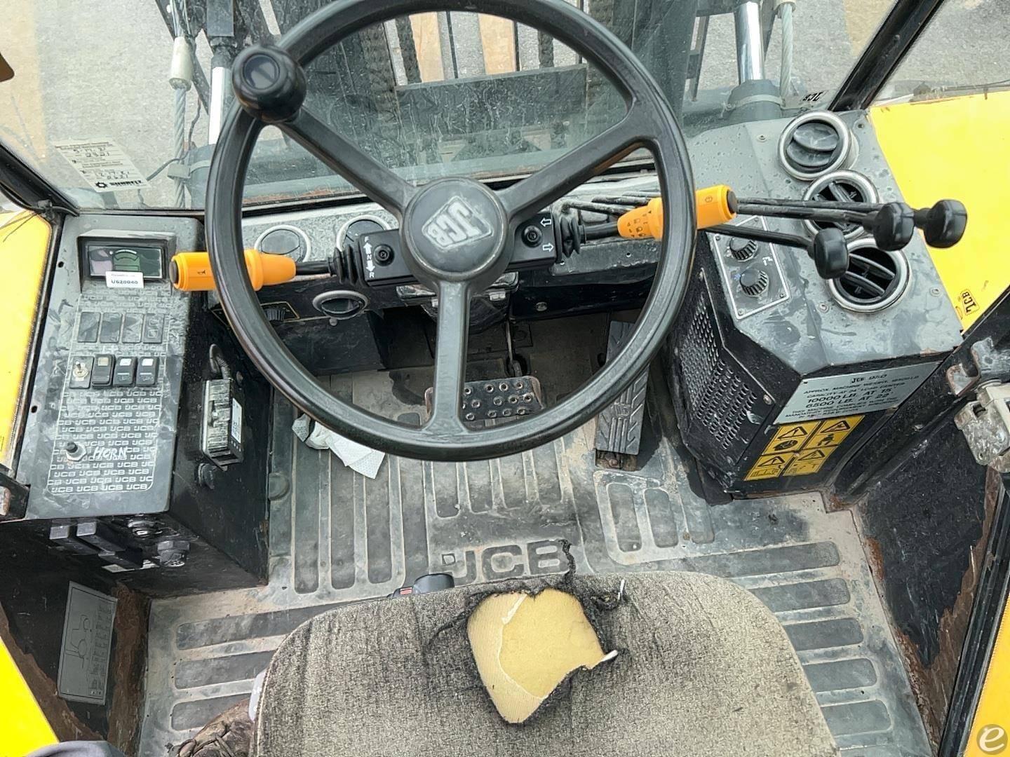 2015 Diesel JCB 950 Rough Terrain (Vertical Mast)