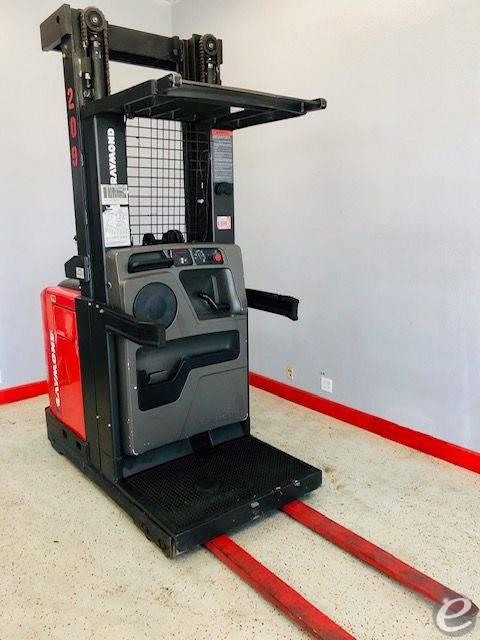 2015 Electric Raymond Electric Order Picker | Eliftruck