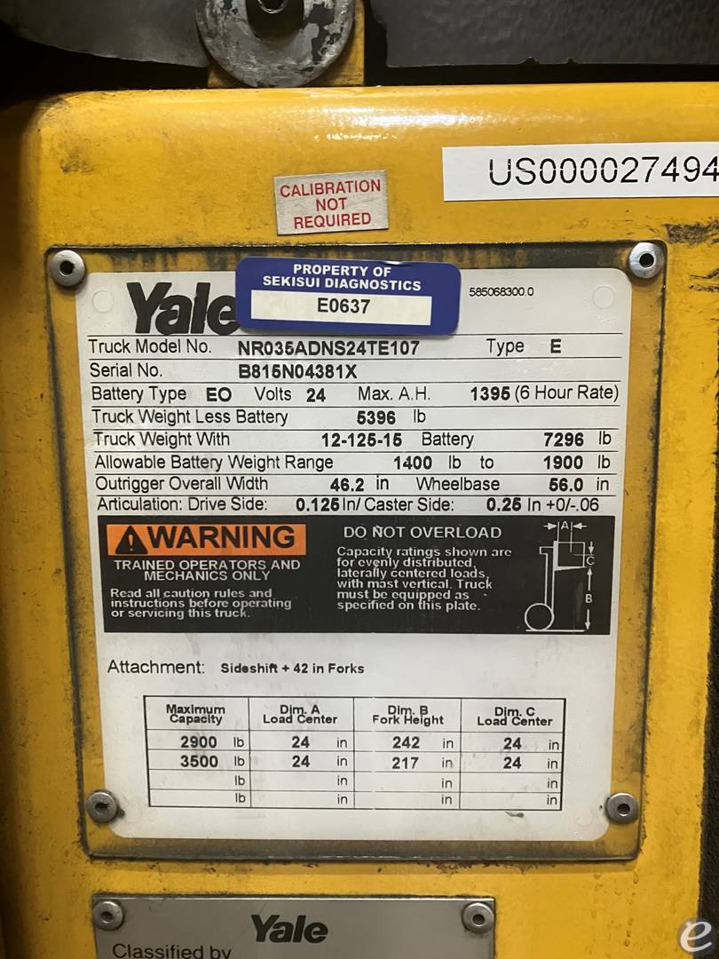 2000 Electric Yale NR035 Electric Narrow Aisle Single Reach