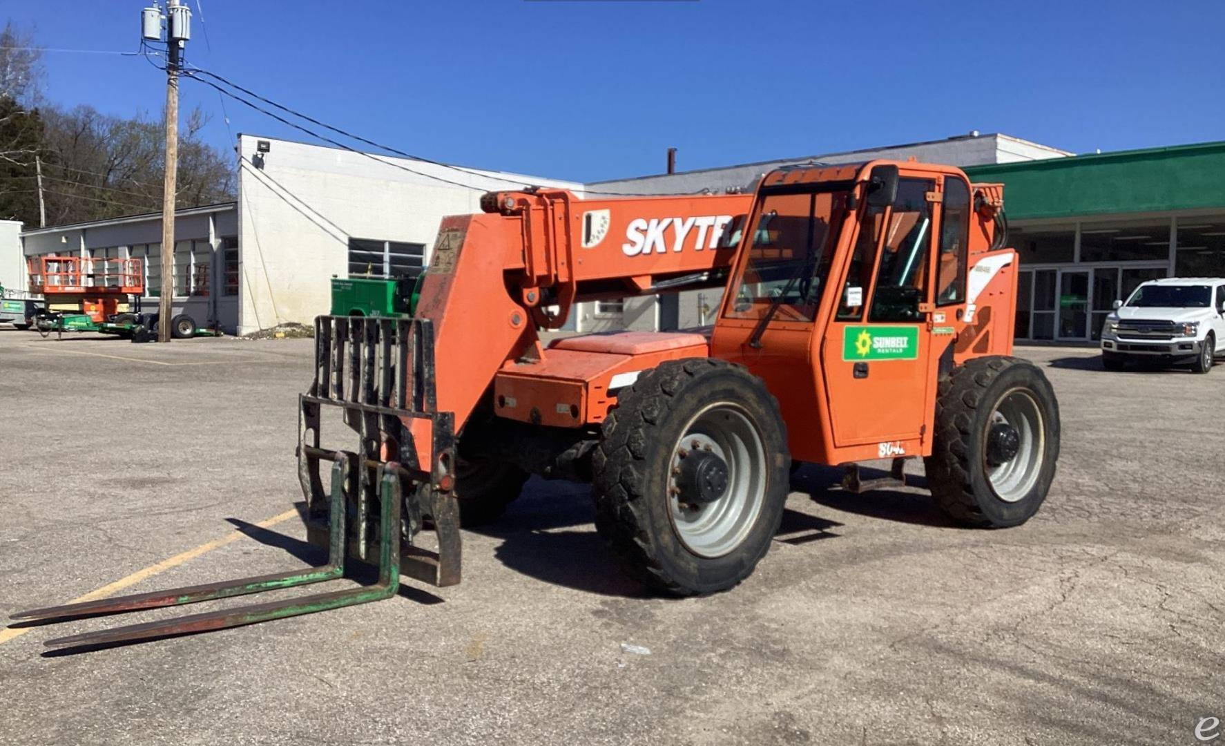 2015 Diesel Skytrak Telehandlers 8042 - 123Forklift