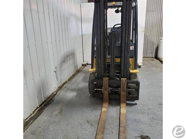 2017 LP Gas Yale Forklifts GC050VX - 123Forklift