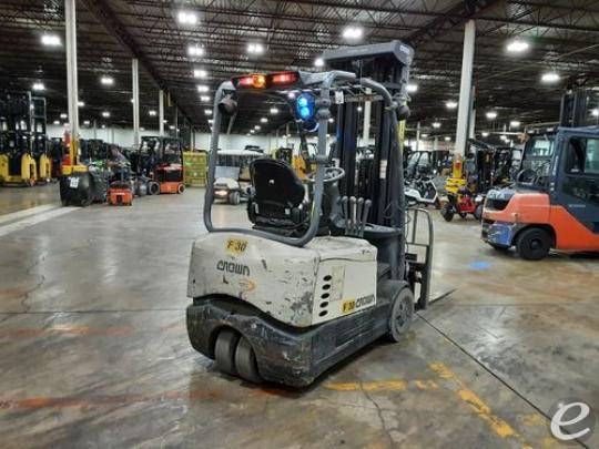 2016 Electric Crown SC5225-35 Electric 3 Wheel Sit Down