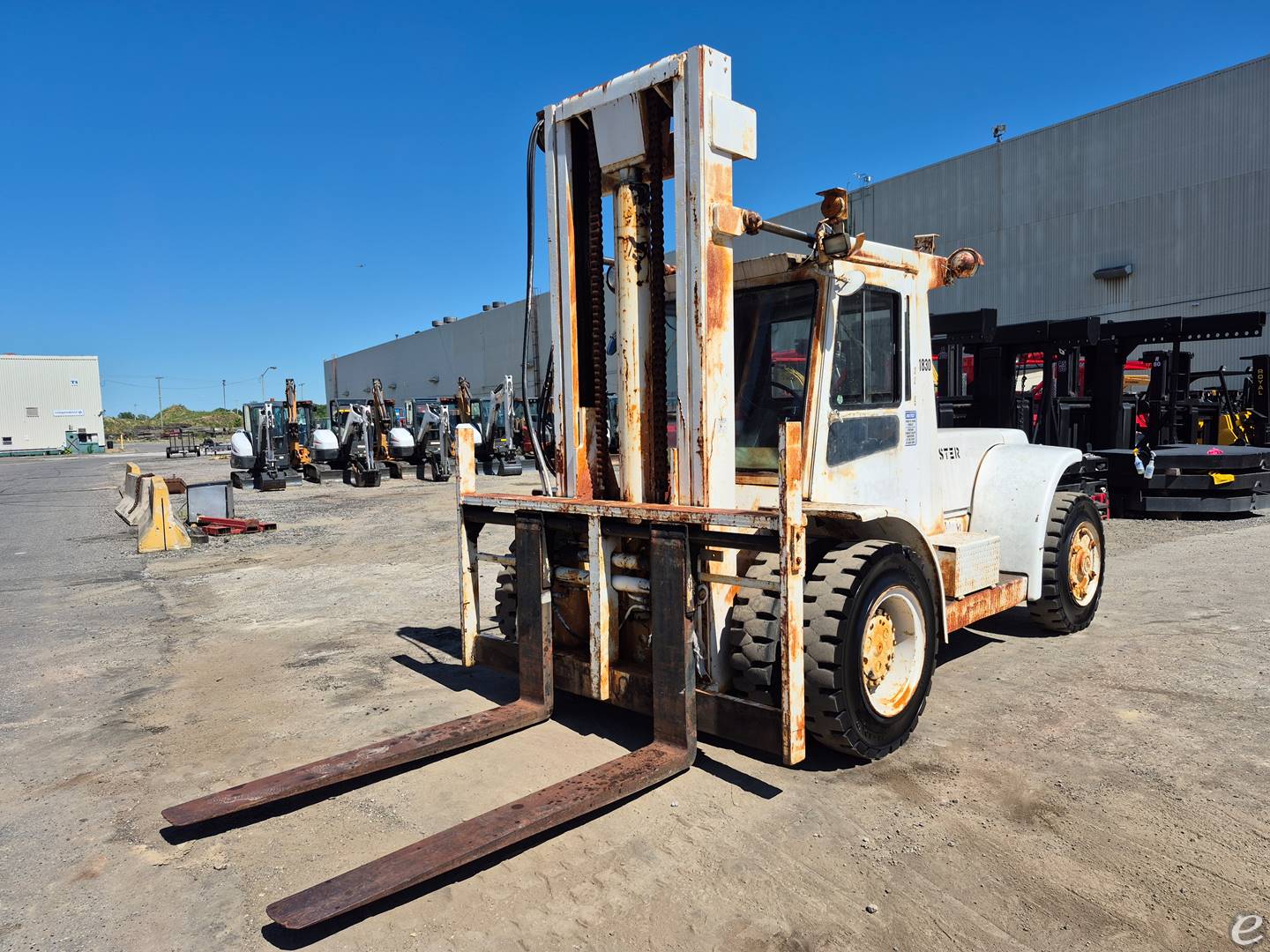 Hyster Pneumatic Tire 4 Wheel Sit Down | Eliftruck