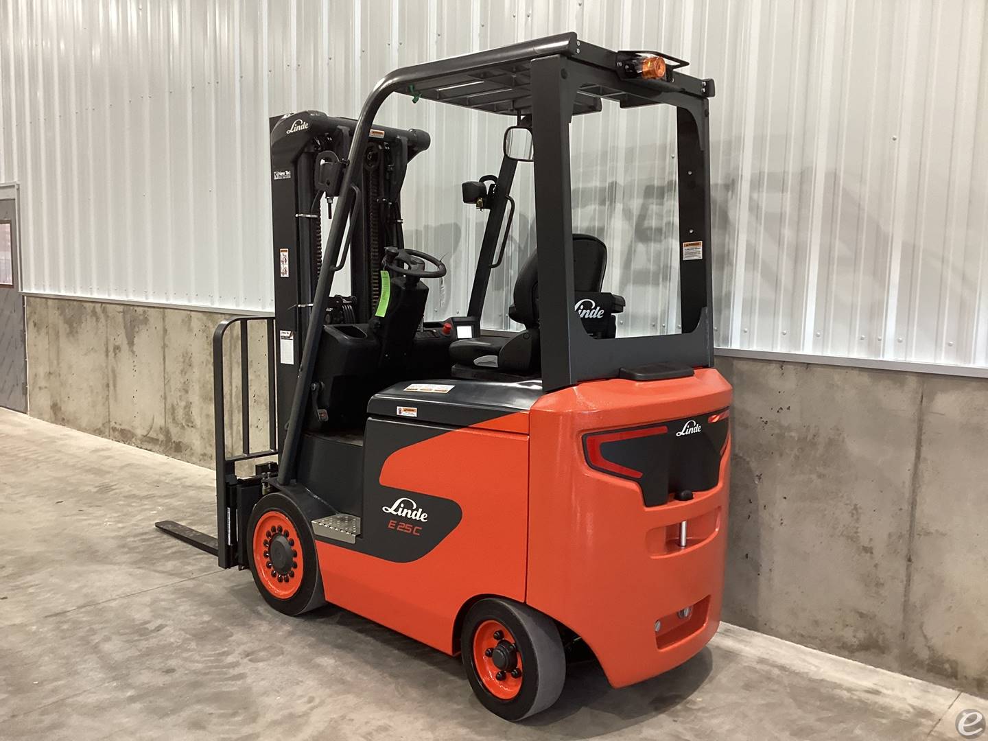 2023 Electric Linde E25C Electric 4 Wheel Sit Down