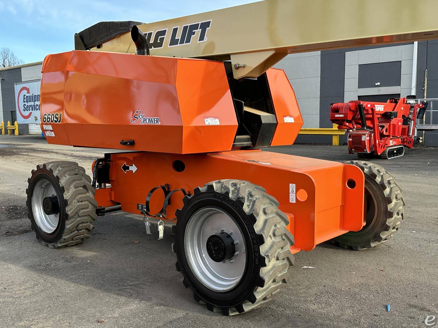 2016 Dual Fuel JLG 660SJ Telescopic Boom