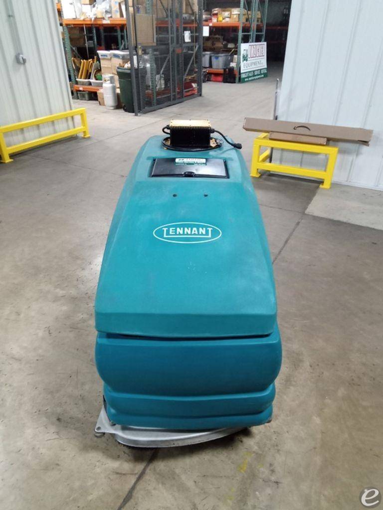 2023 Tennant Walk Behind Scrubber | Eliftruck