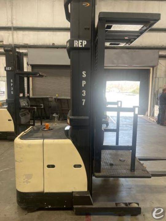 2009 Electric Crown SP3520-30 Electric Order Picker