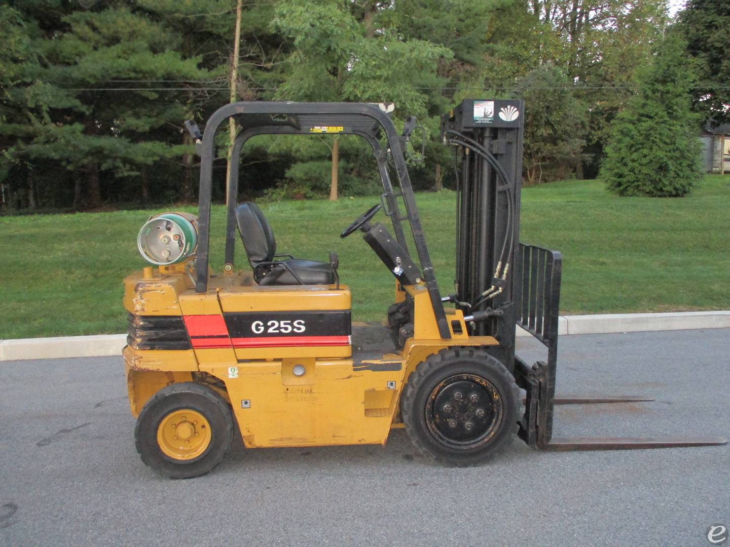 1997 LP Gas Daewoo G25S Pneumatic Tire 4 Wheel Sit Down