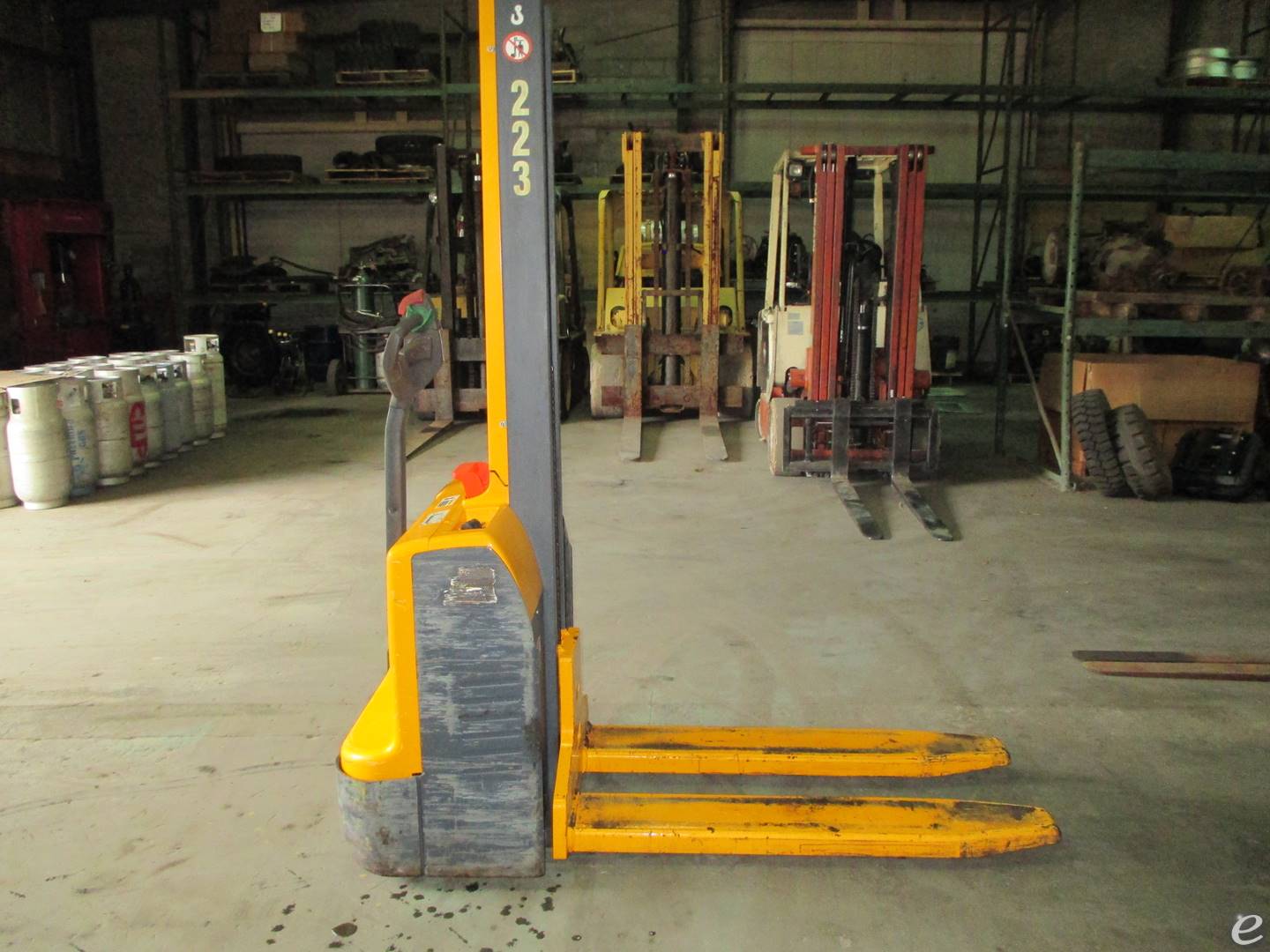 2018 Electric Jungheinrich Electric Walkie Straddle Stacker | Eliftruck