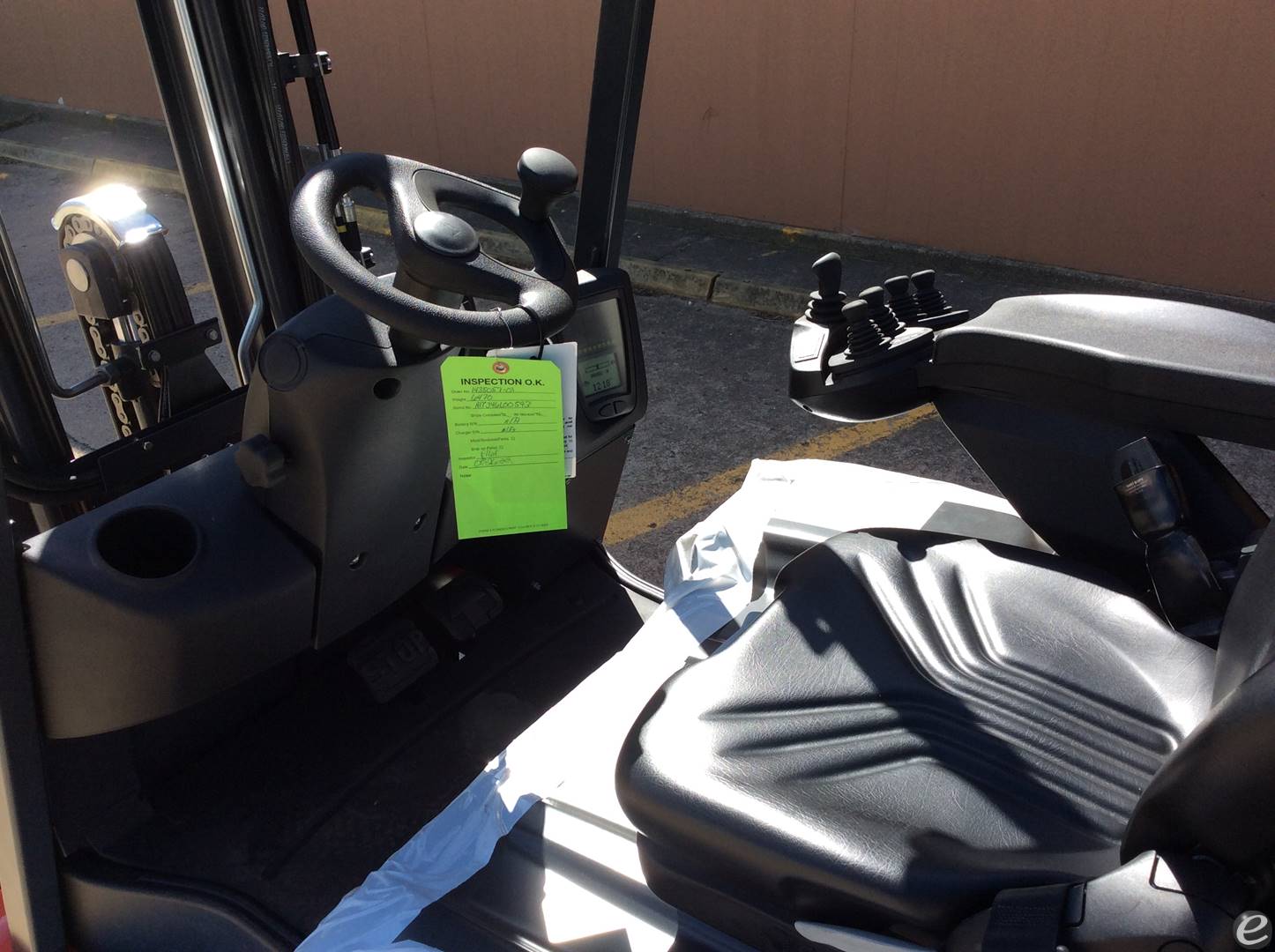 2022 Electric Linde E20 Electric 3 Wheel Sit Down