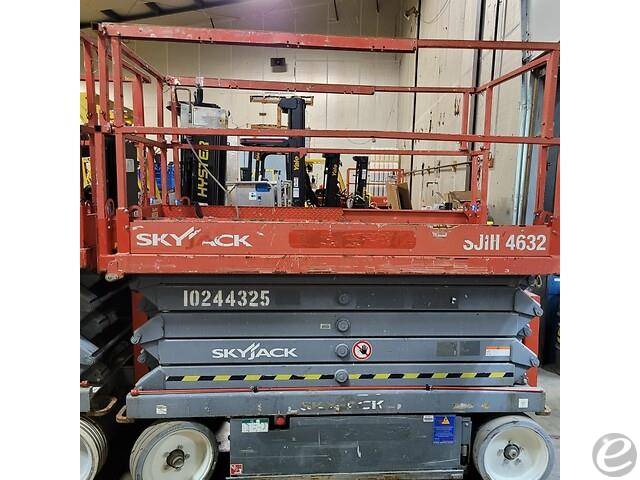 2014 Electric Skyjack Scissor Lifts SJ-4632 - 123Forklift