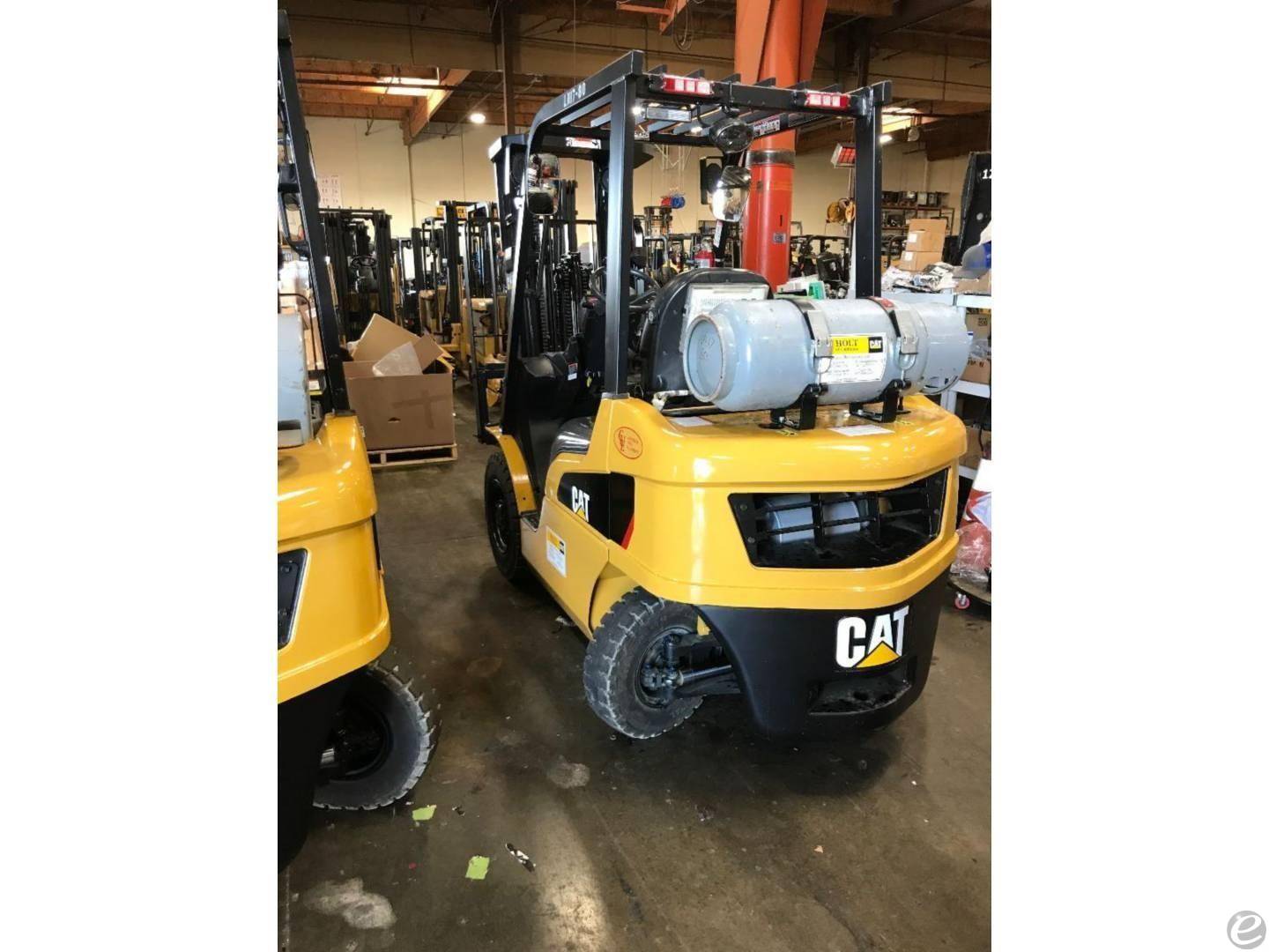 2020 Cat GP25N Pneumatic Tire 4 Wheel Sit Down