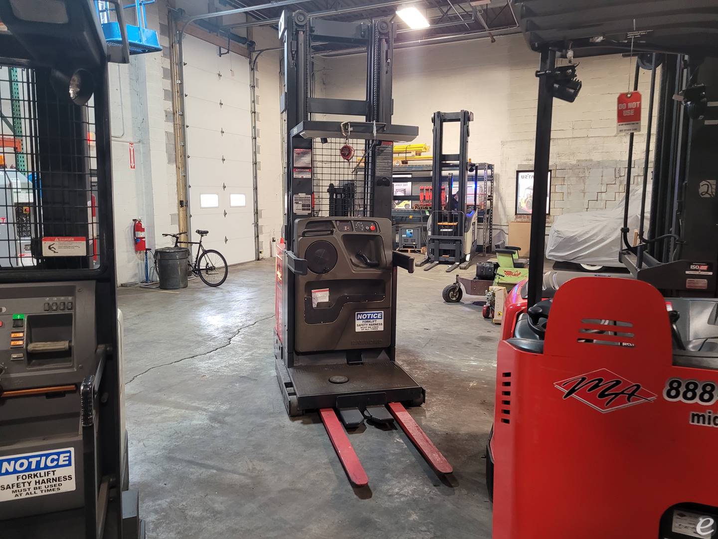 2008 Electric Raymond Electric Order Picker | Eliftruck