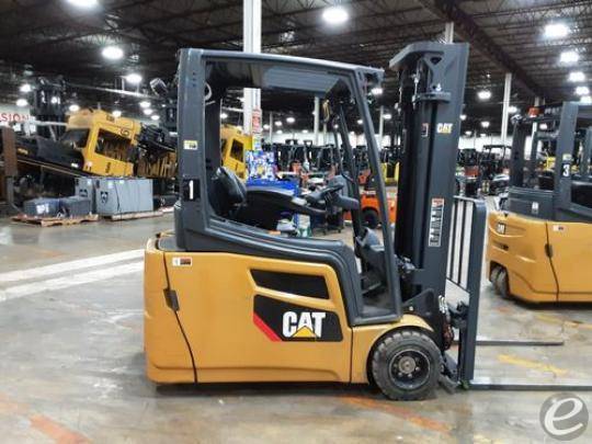 2018 Electric Cat 2ET4000 Electric 3 Wheel Sit Down